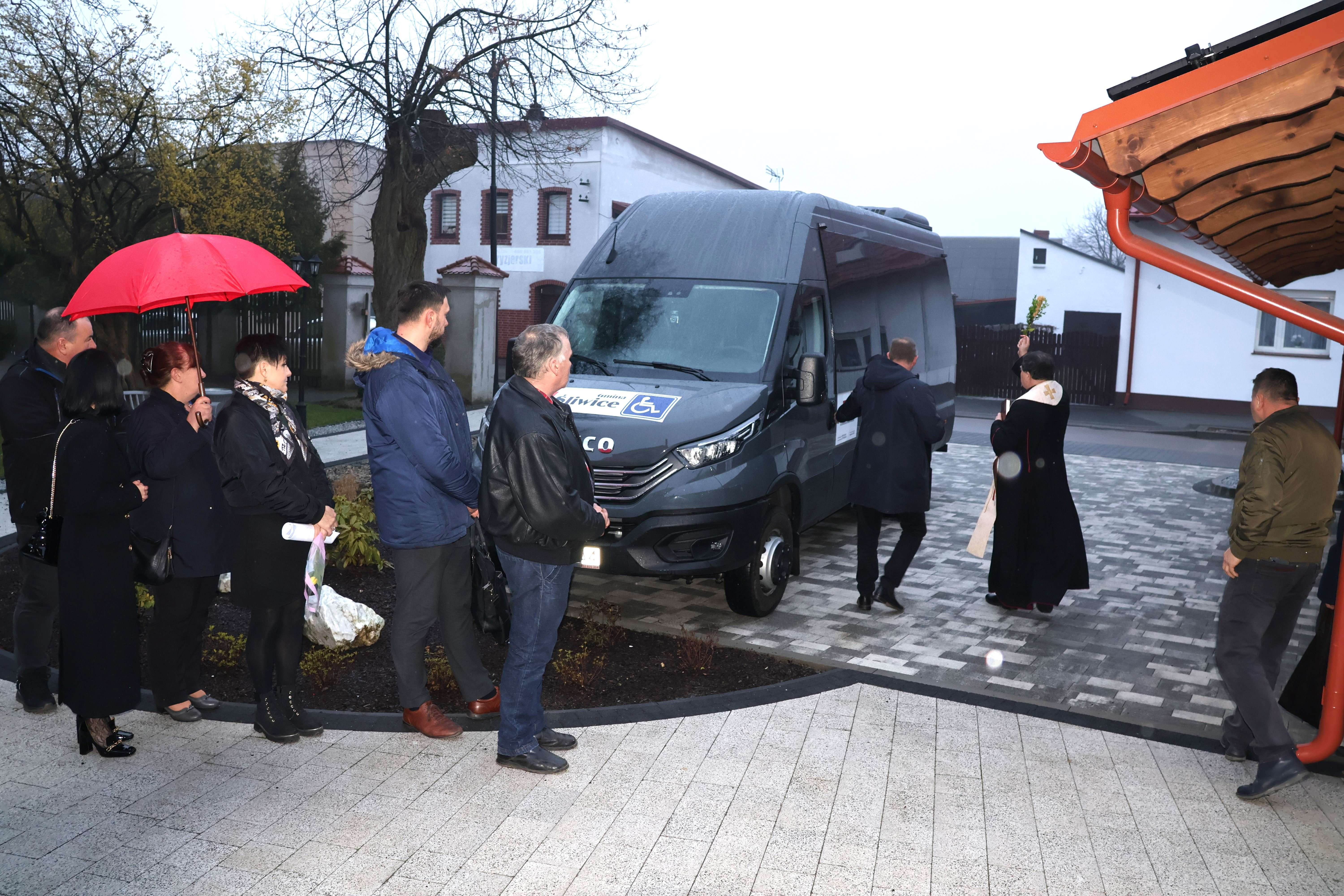 Nowa przychodnia oficjalnie otwarta! | Urząd Gminy Śliwice
