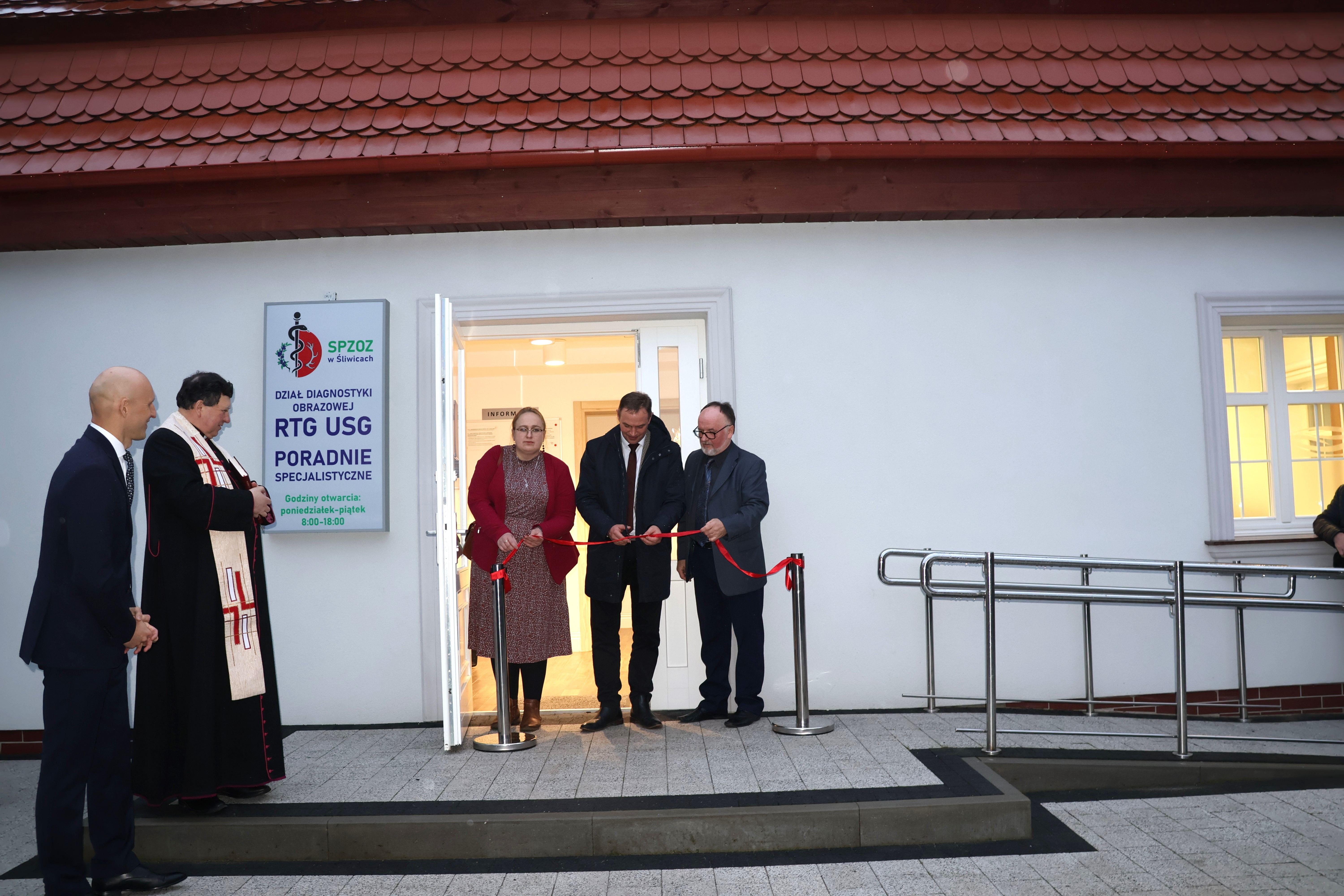 Nowa przychodnia oficjalnie otwarta! | Urząd Gminy Śliwice